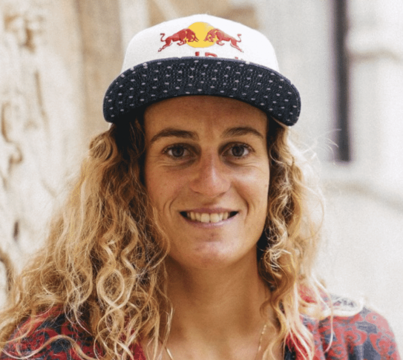 Justine Dupont : la "Waterwoman" - StartnPlay
