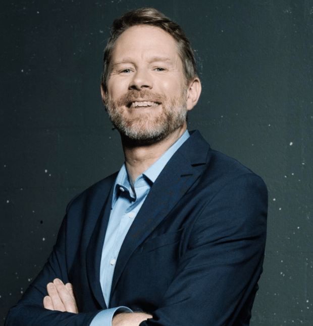 Éric Larchevêque - StartnPlay